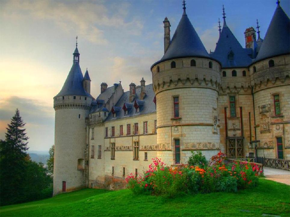 FRANCE,_LOIR-ET-CHER,_CHAUMONT,_CHATEAU
